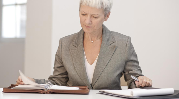 Travailler au-delà de l’âge légal de la retraite, emploi des seniors